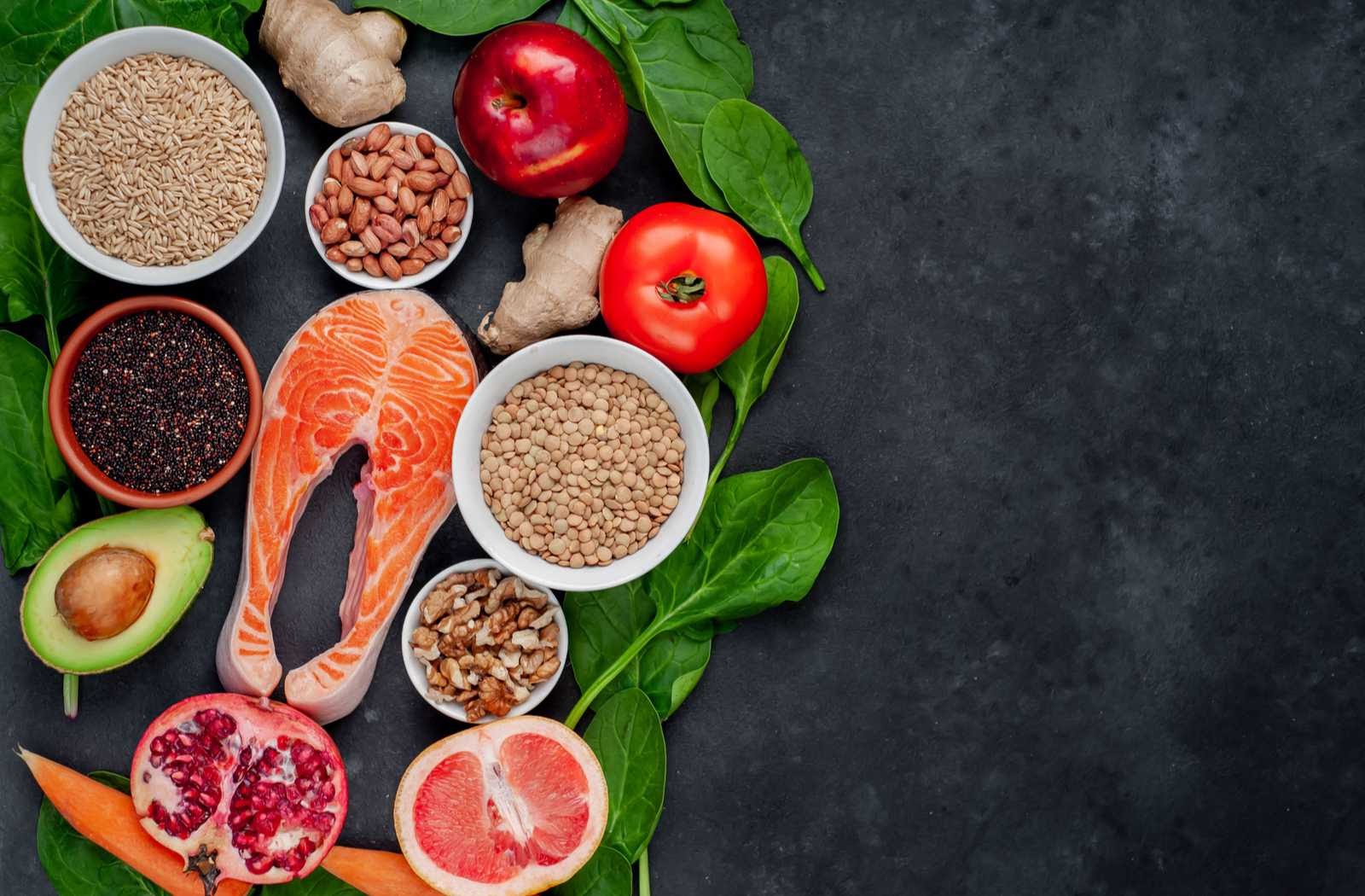 8 Nutrients & Their Food Sources for Clearer Eyesight